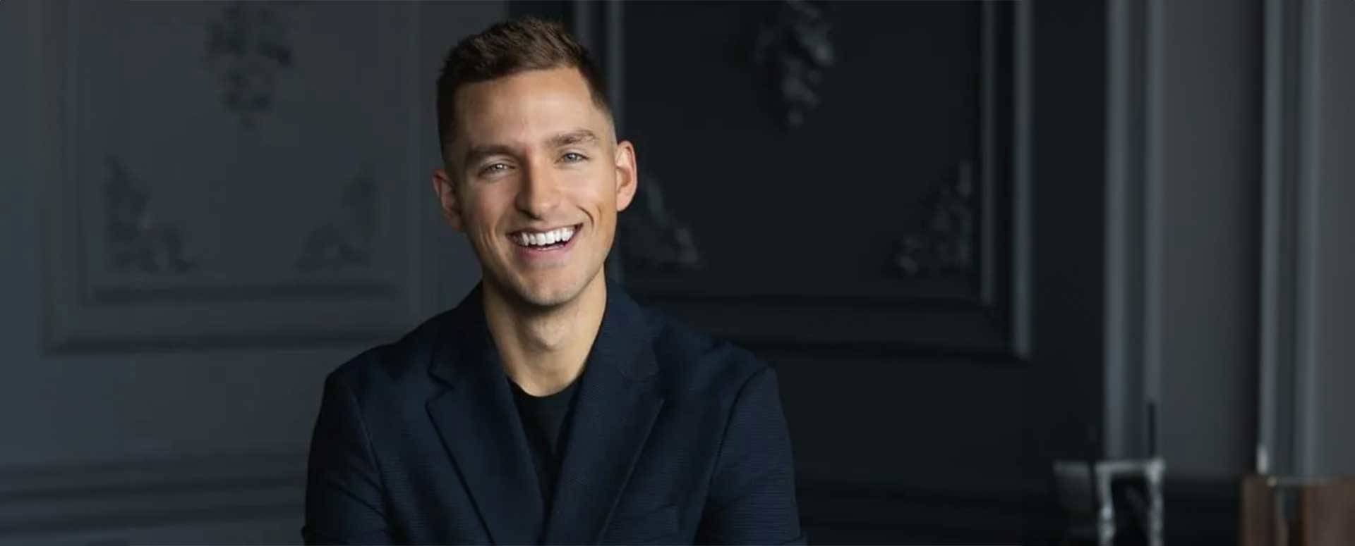 Book Juan Bendana for Speaking, Events and Appearances | APB Speakers